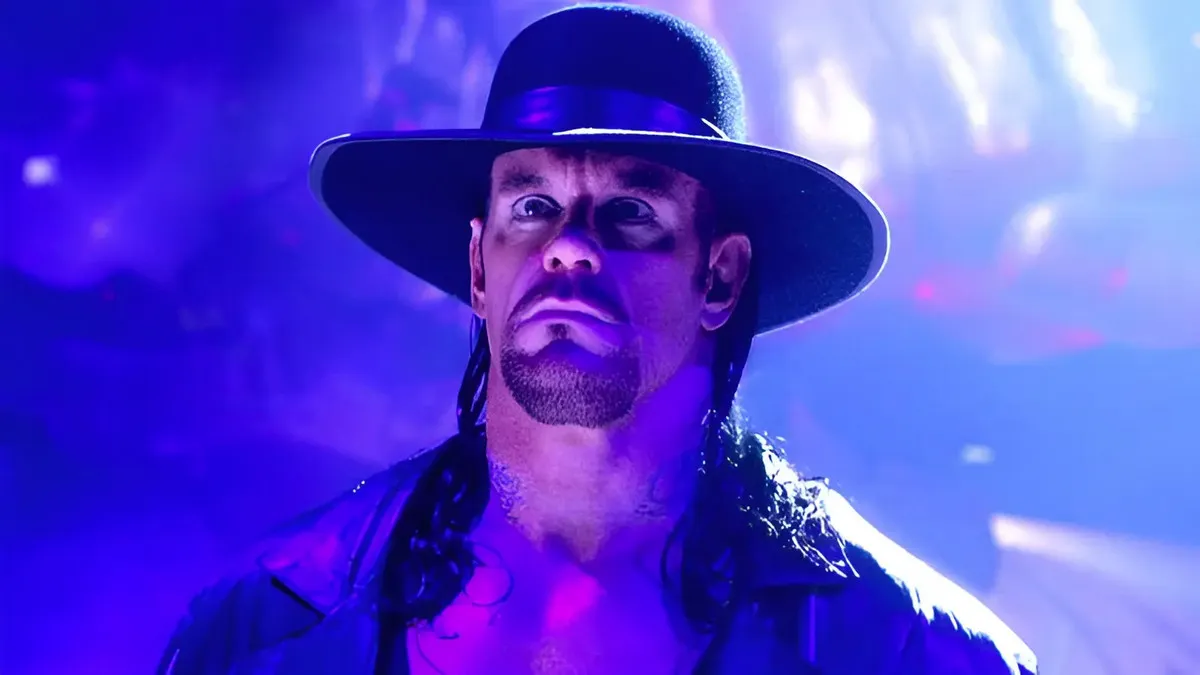 The Undertaker enthüllt: Deshalb wird er nicht mehr mit Hut und Mantel ...