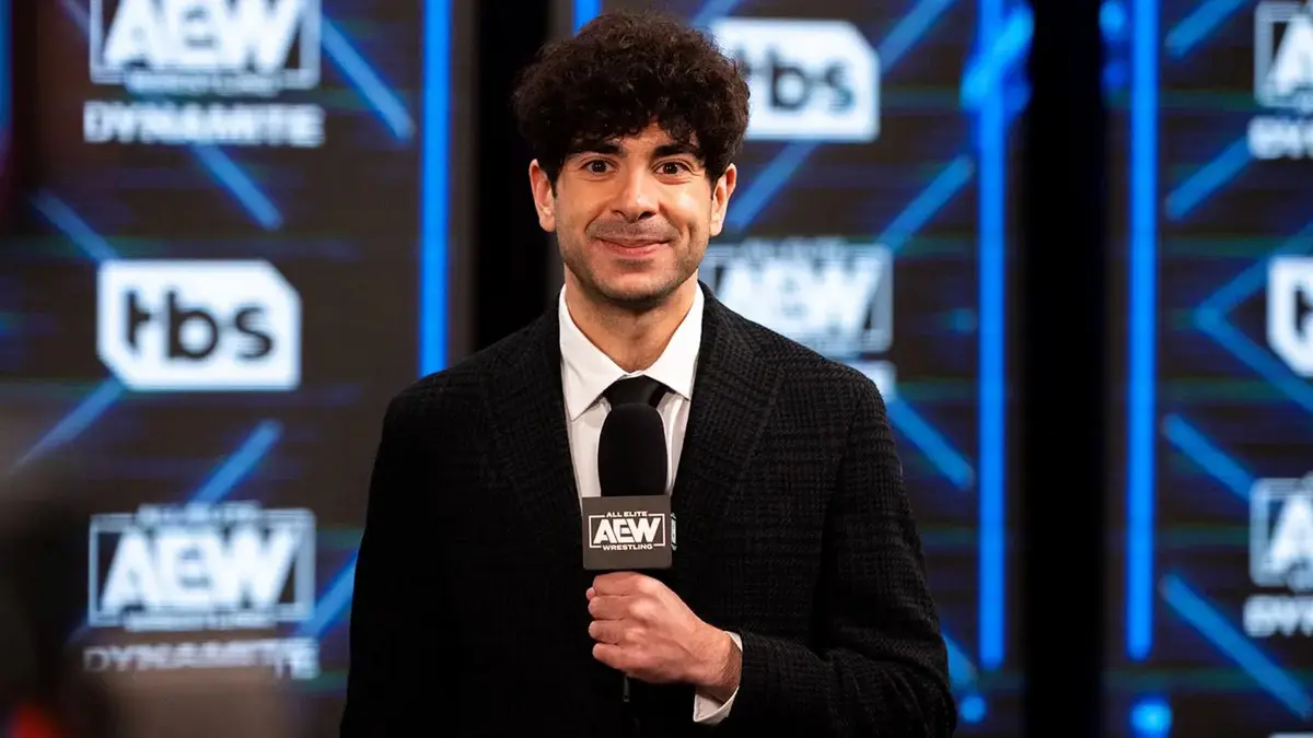 Tony Khan vor großer Ankündigung bei AEW Dynamite: Spekulationen um ...