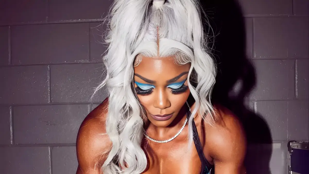 Backstage-Update zu Jade Cargills Verletzung nach WWE SmackDown – Adam Pearce warnt WWE-Fans vor ...