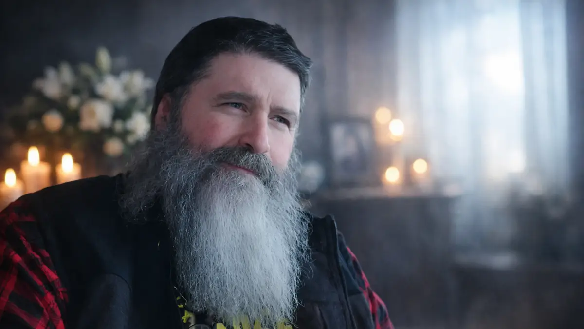 Mick Foley trauert um seine Mutter und teilt bewegende ...